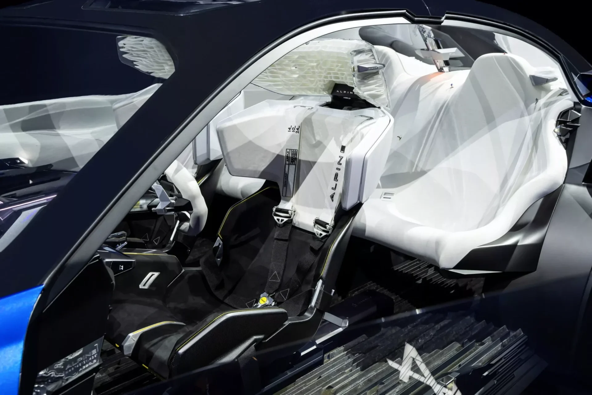 Alpine A390_β: Meet the Electric Fastback Crossover Coming in 2025 ...
